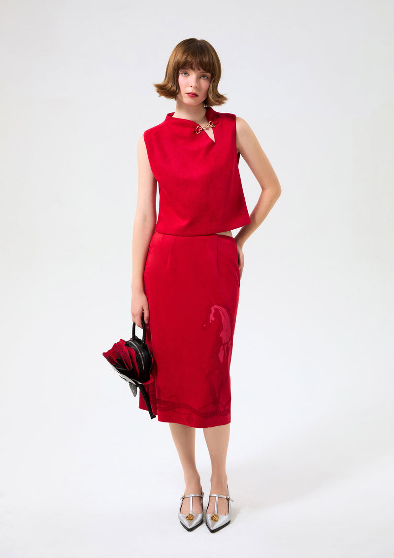 Create Your Signature Look with Sleeveless Crop Top Rouge Luck | Lyn ...