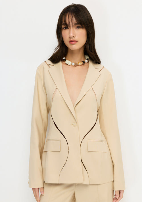 Create Your Signature Look with Curve Cut-Out Jacket Aurora Veil | Lyn ...